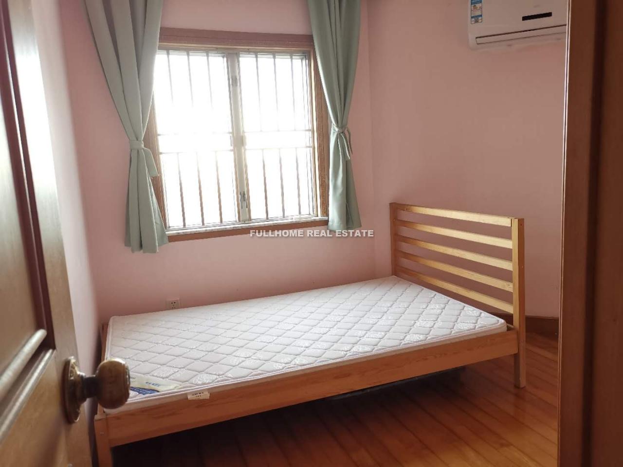 Jinxiu Garden Phase I for Rent - 3 Brs, 121 sqm 12000 RMB/Month ...